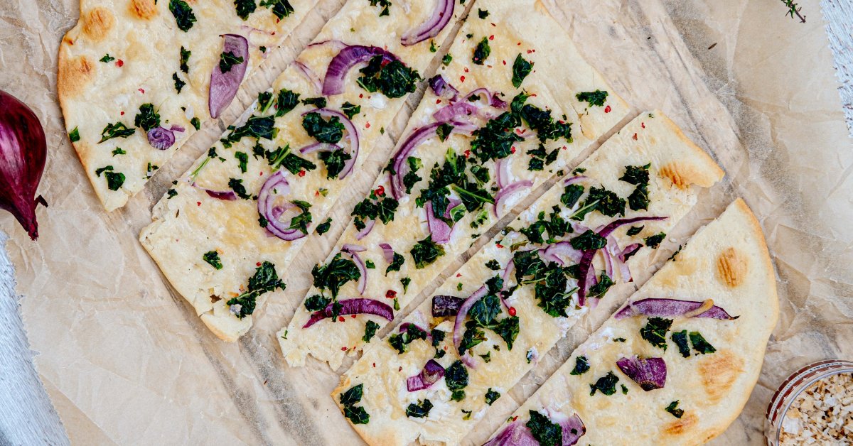 Traditional Flammkuchen (Vegan) | Yuzu Bakes