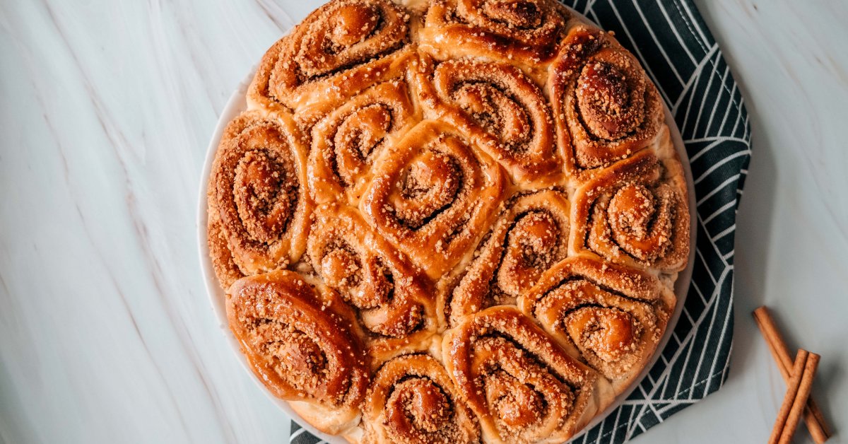 Easy Sticky Walnut buns | Yuzu Bakes