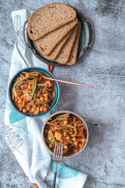 Lebanese green bean stew | Yuzu Bakes