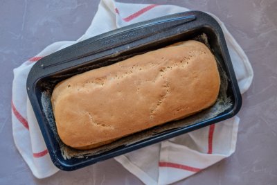 Easy homemade bread recipe | Yuzu Bakes