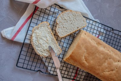 Easy homemade bread recipe | Yuzu Bakes