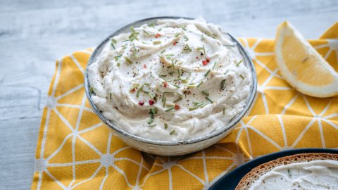 Quick & Easy Vegan Cream Cheese | Yuzu Bakes