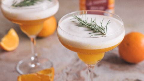 Triple Sec Cocktail (Seville Blossom) | Yuzu Bakes